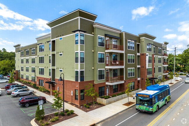 River Arts District Gated Apartments for Rent - Asheville, NC - 10 ...