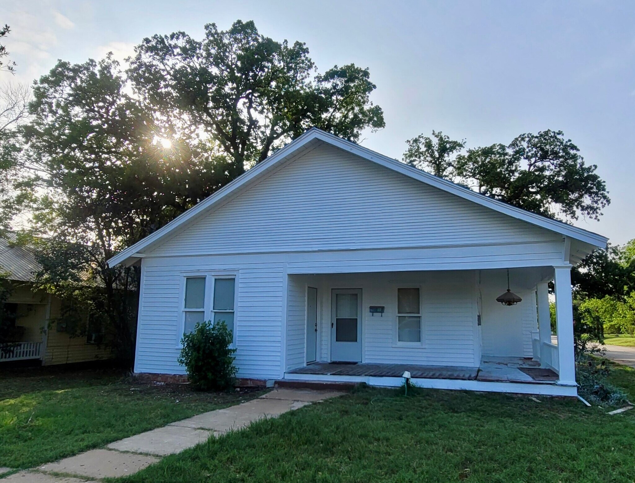 1601 Avenue B, Brownwood, TX 76801 - House Rental in Brownwood, TX ...