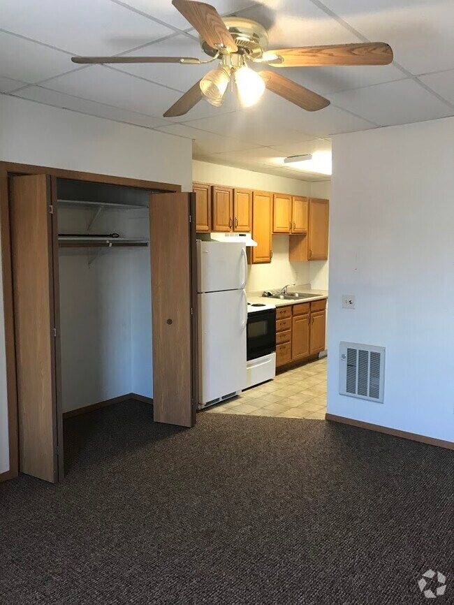 Arco MN Condos for Rent