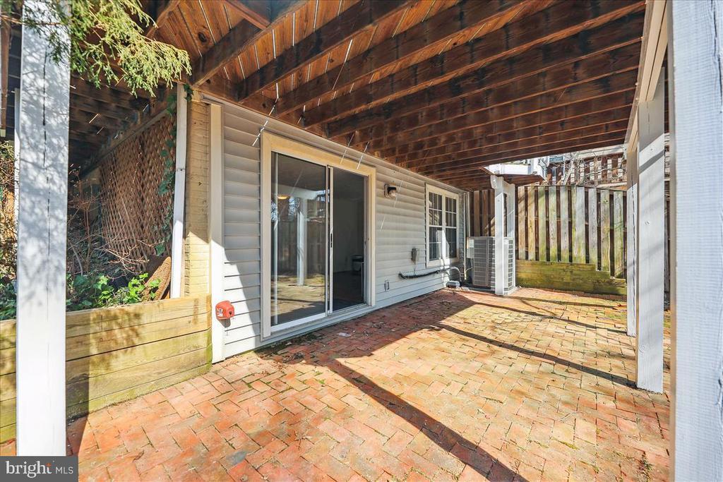 7510 Cross Gate Ln, Alexandria, VA 22315 - House Rental in Alexandria ...