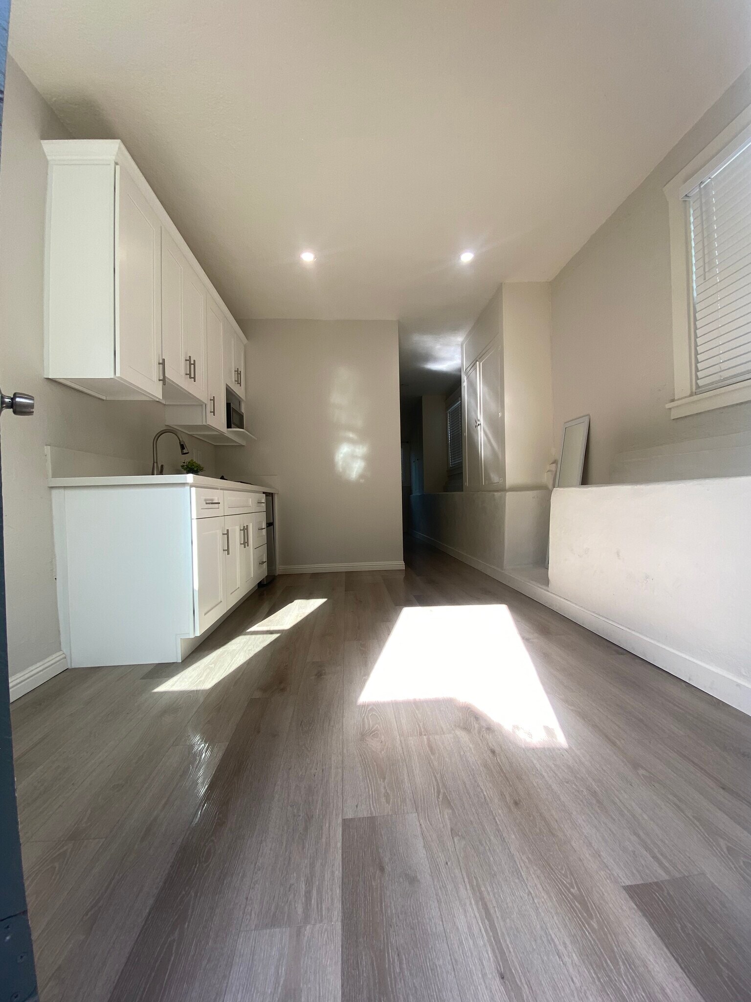 655 Solano Ave, Los Angeles, CA 90012 - House Rental in Los Angeles, CA ...