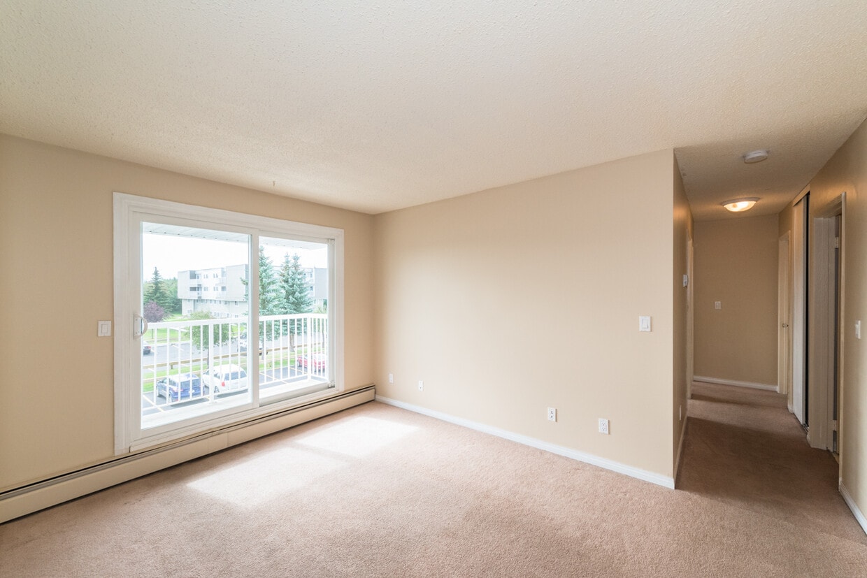 Meadowside Estates Apartments - 11919 162nd Ave Nw Edmonton, AB ...