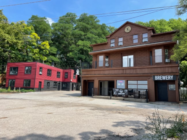 115 Nippersink Rd, Fox Lake, IL 60020 - Apartment for Rent in Fox Lake, IL | Apartments.com