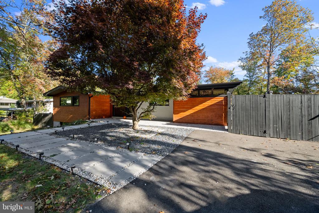 11703 Karen Dr, Potomac, MD 20854 - House Rental in Potomac, MD ...