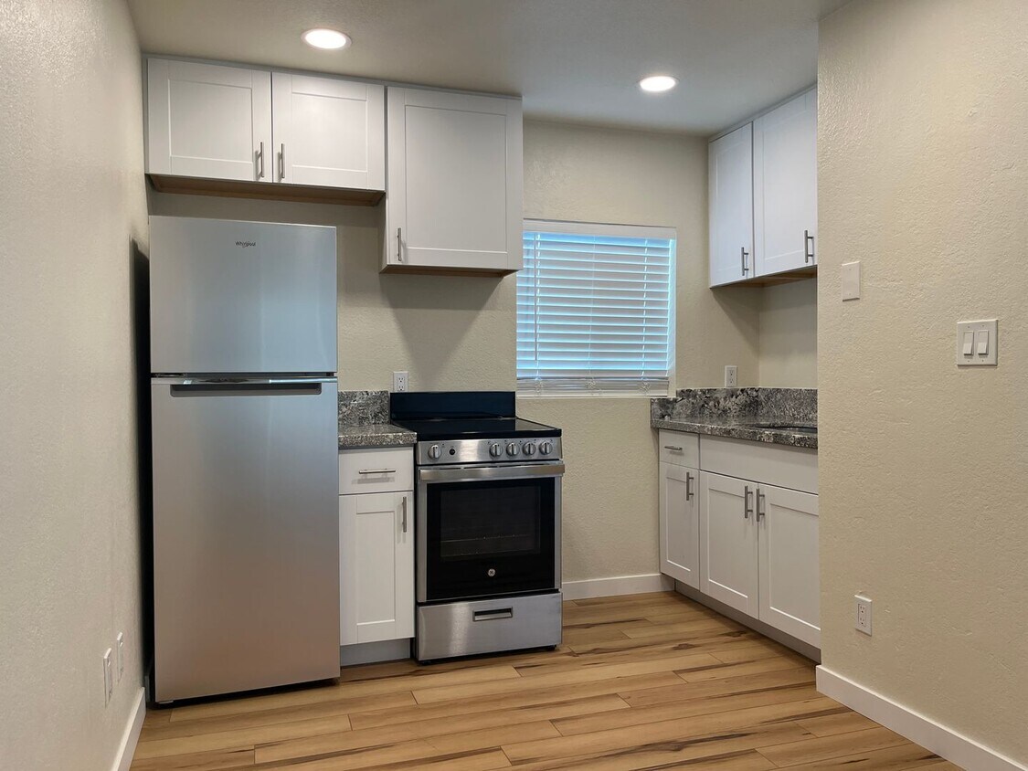 1231 E Water St Unit Water1231-B, Tucson, AZ 85719 - Room for Rent in ...