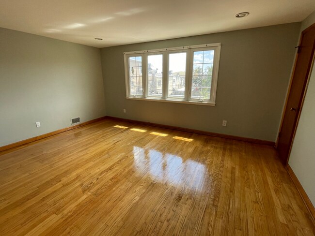 Harrison NJ Condos for Rent from $2,000 | Apartments.com