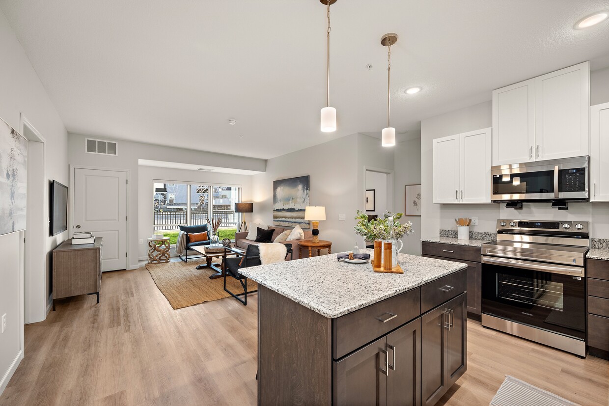 The Landing at Amber Fields - 14504 Abbeyfield Ave Rosemount, MN 55068 ...