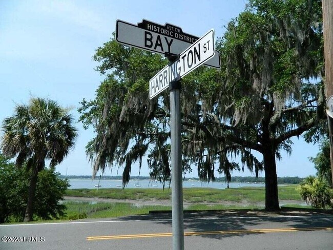 1217 North St, Beaufort, SC 29902 - House Rental in Beaufort, SC ...