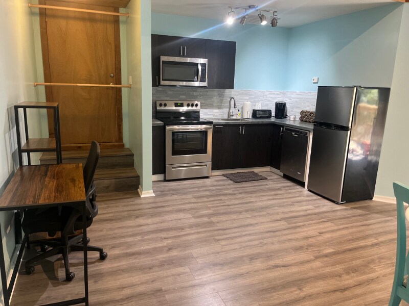 3848 Floyd Rd, Tampa, FL 33618 | Apartments.com