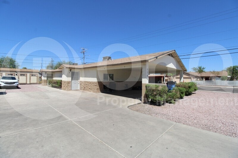 1702 S 4th St, Phoenix, AZ 85004 - House Rental in Phoenix, AZ ...