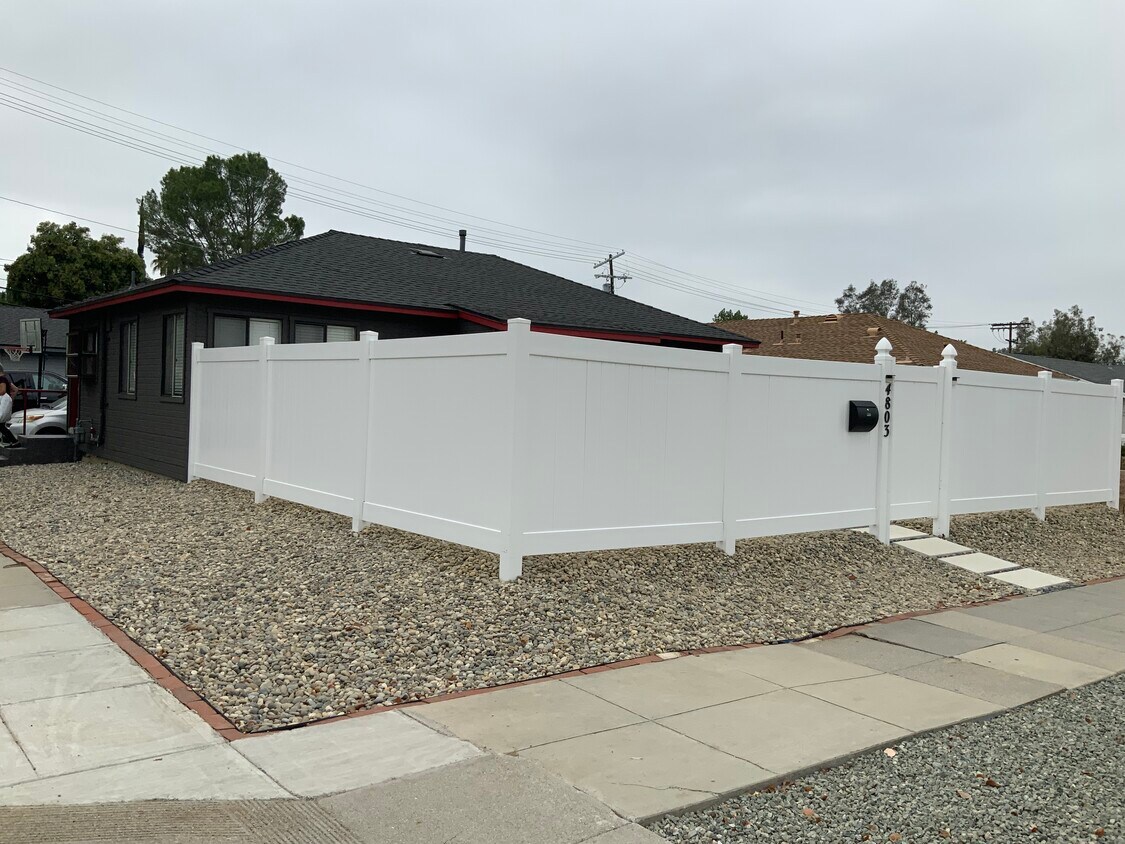 4803 Topanga Canyon Blvd, Woodland Hills, CA 91364 - House Rental in ...