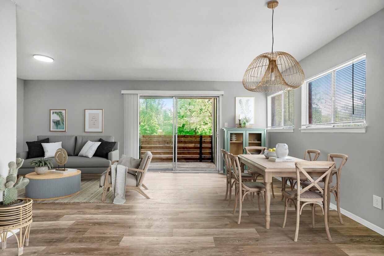 8433 Kessler St, Overland Park, KS 66212 - Townhome Rentals in Overland ...