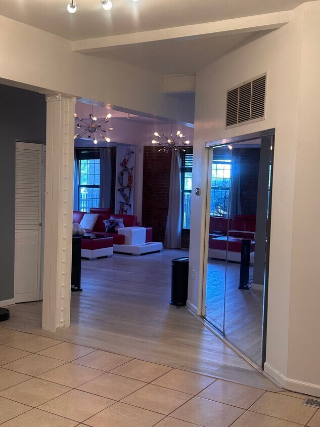 1 Front St Unit 001 Kel, New Haven, CT 06513 - Condo for Rent in New ...