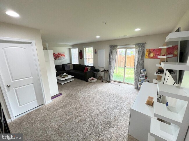 4717 Cambria Rd, Frederick, MD 21703 - Townhome Rentals in Frederick MD ...