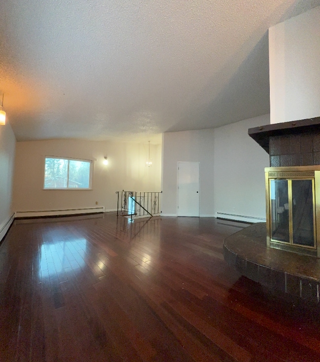 5120 Hatcher Cir Unit 1, Anchorage, AK 99508 | Apartments.com