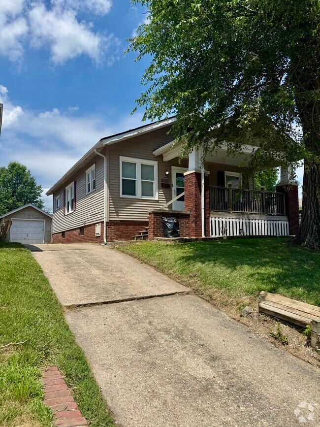 Wanless Park Apartments for Rent with Utilities Included - Springfield ...