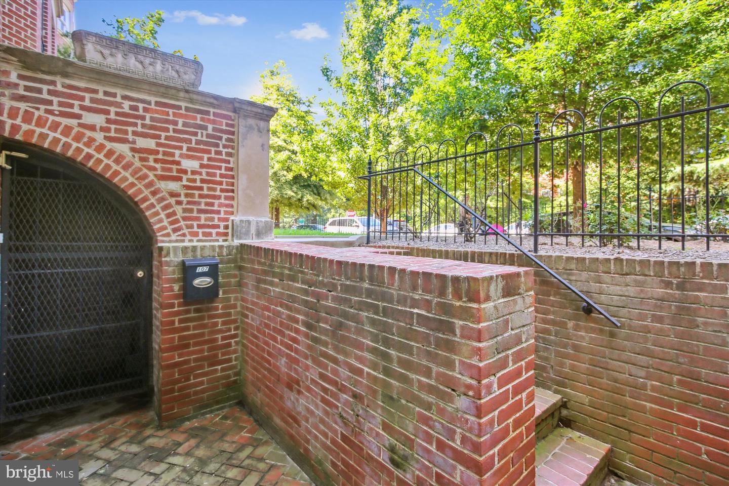 107 12th St Ne Unit 1, Washington, DC 20002 - Room for Rent in ...