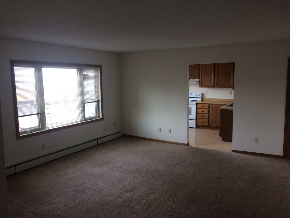 524 E 4th St, Duluth, MN 55805 - 524 E 4th St Duluth, MN 55805 ...