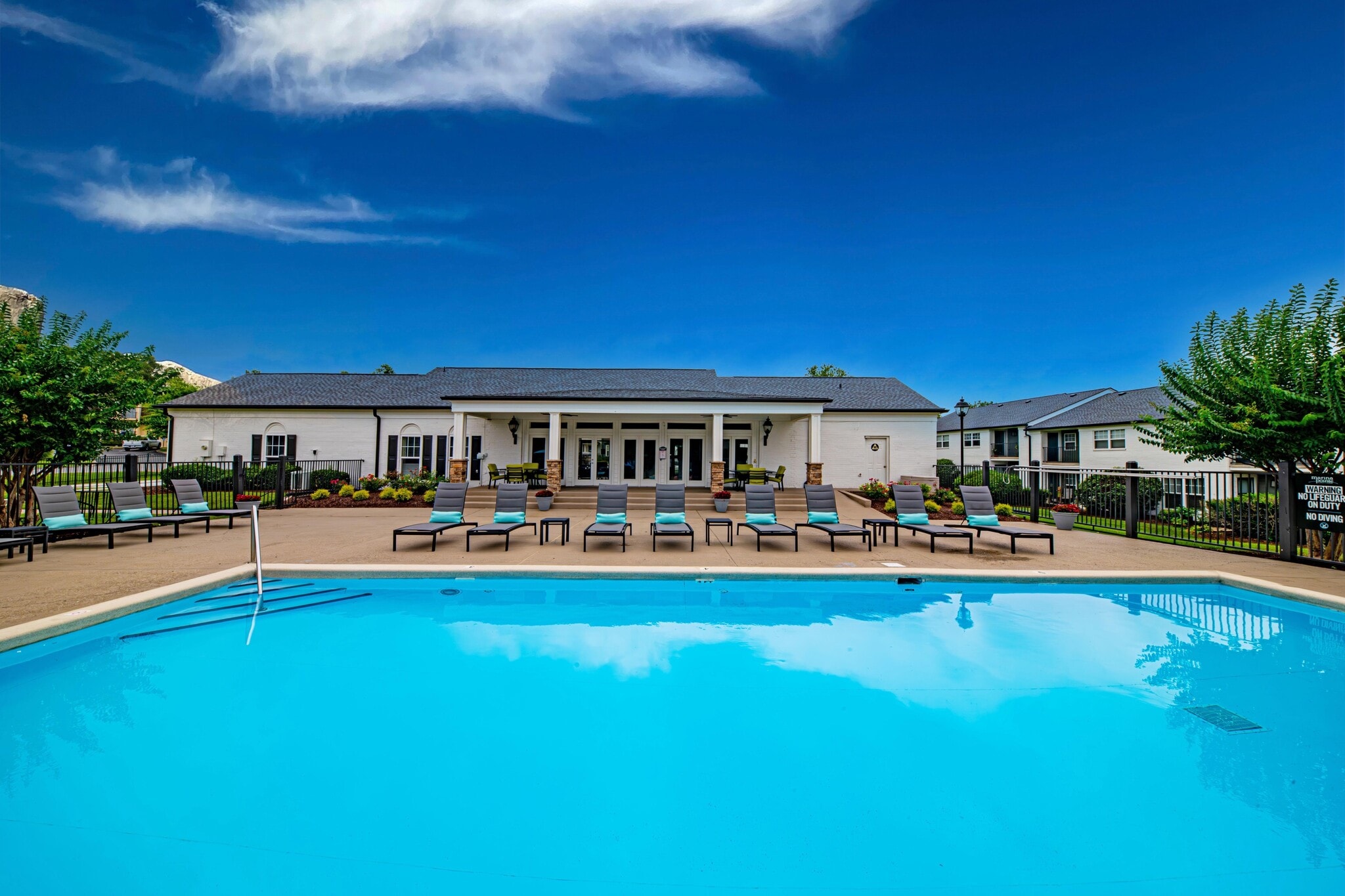 Marina Pointe - 1 Carrington Rd Hendersonville, TN 37075 | Apartments.com
