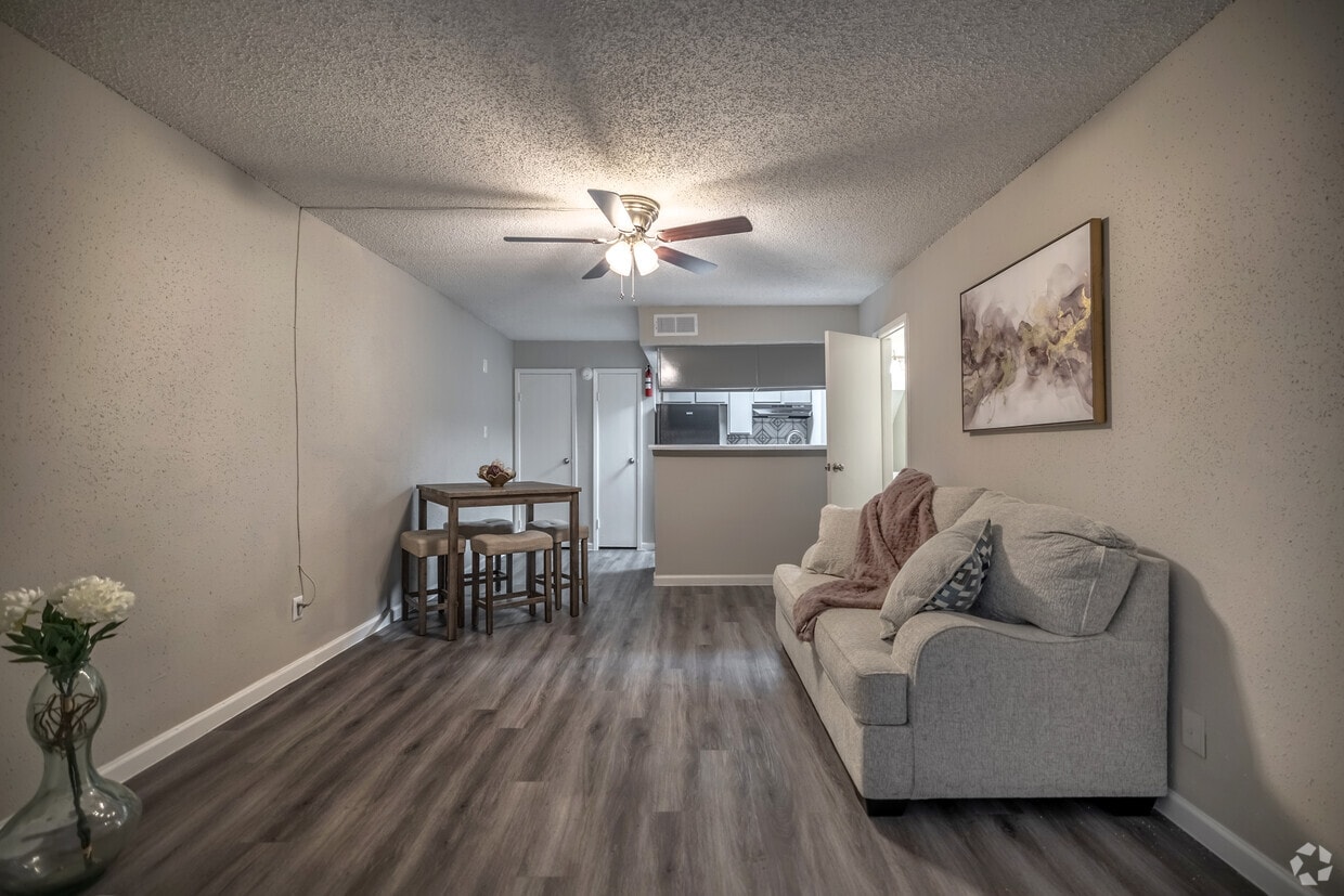 Avery Place - 13502 Northborough Dr Houston, TX 77067 | Apartments.com