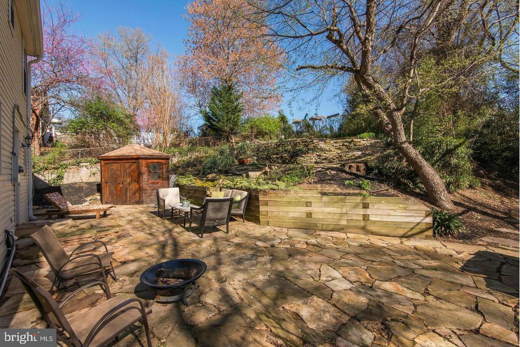 7007 Grove Rd, Alexandria, VA 22306 - House Rental in Alexandria, VA ...