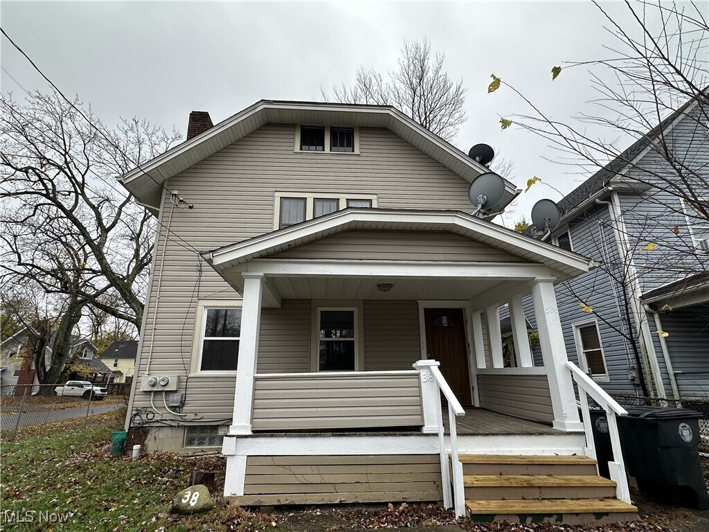 38 Alfaretta Ave, Akron, OH 44310 - Room for Rent in Akron, OH ...