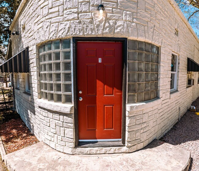 3612 Colorado Ave Unit 12, Colorado Springs, CO 80904 - Room for Rent ...