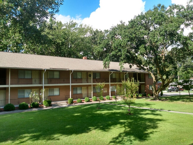 Elm Villa Apartments - Apartments in Greenville, NC | Apartments.com