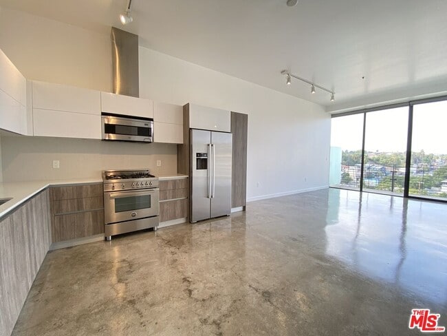 1115 Sunset Blvd Unit 707, Los Angeles, CA 90012 - Room for Rent in Los Angeles, CA | Apartments.com