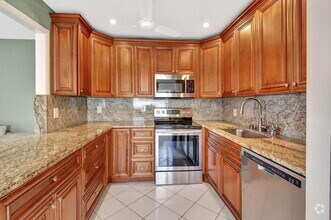 Kings Point Apartments for Rent - Delray Beach, FL - Updated Today ...