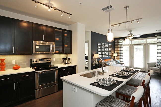 Camelback Park Estates Apartments for Rent with a Yard - Paradise ...