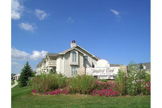 Springbrook Circle at Oak Creek Apartments for Rent - Oak Creek, WI ...