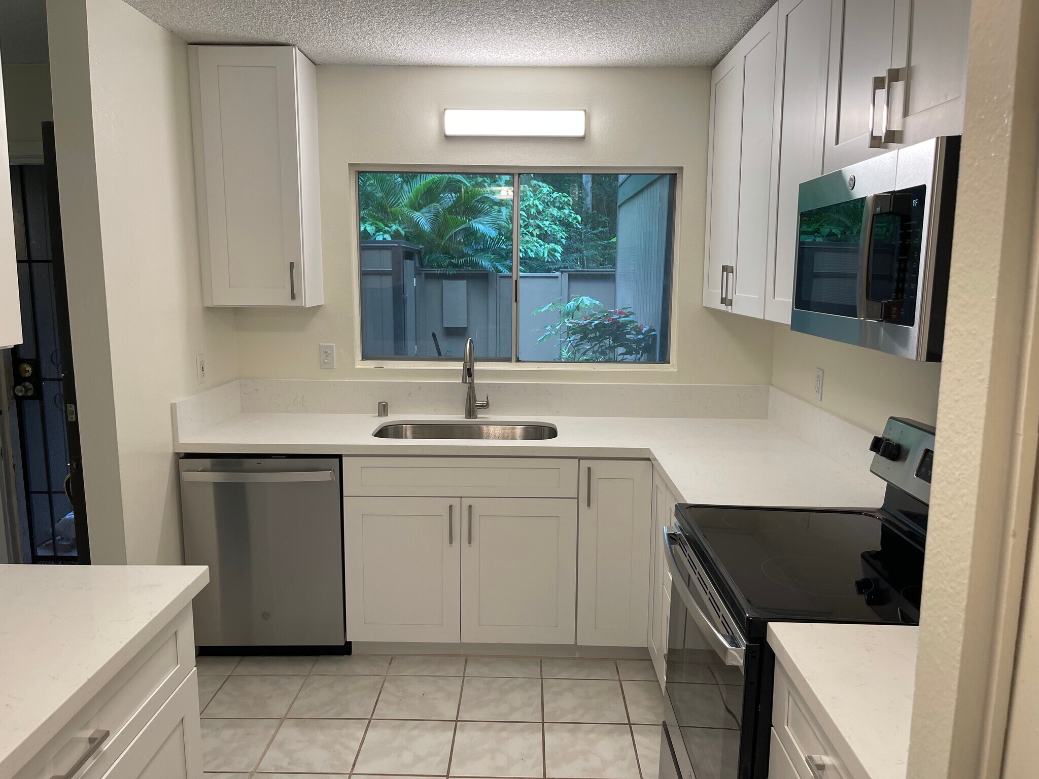 47-742 Hui Kelu St, Kaneohe, HI 96744 - Townhome Rentals in Kaneohe HI ...