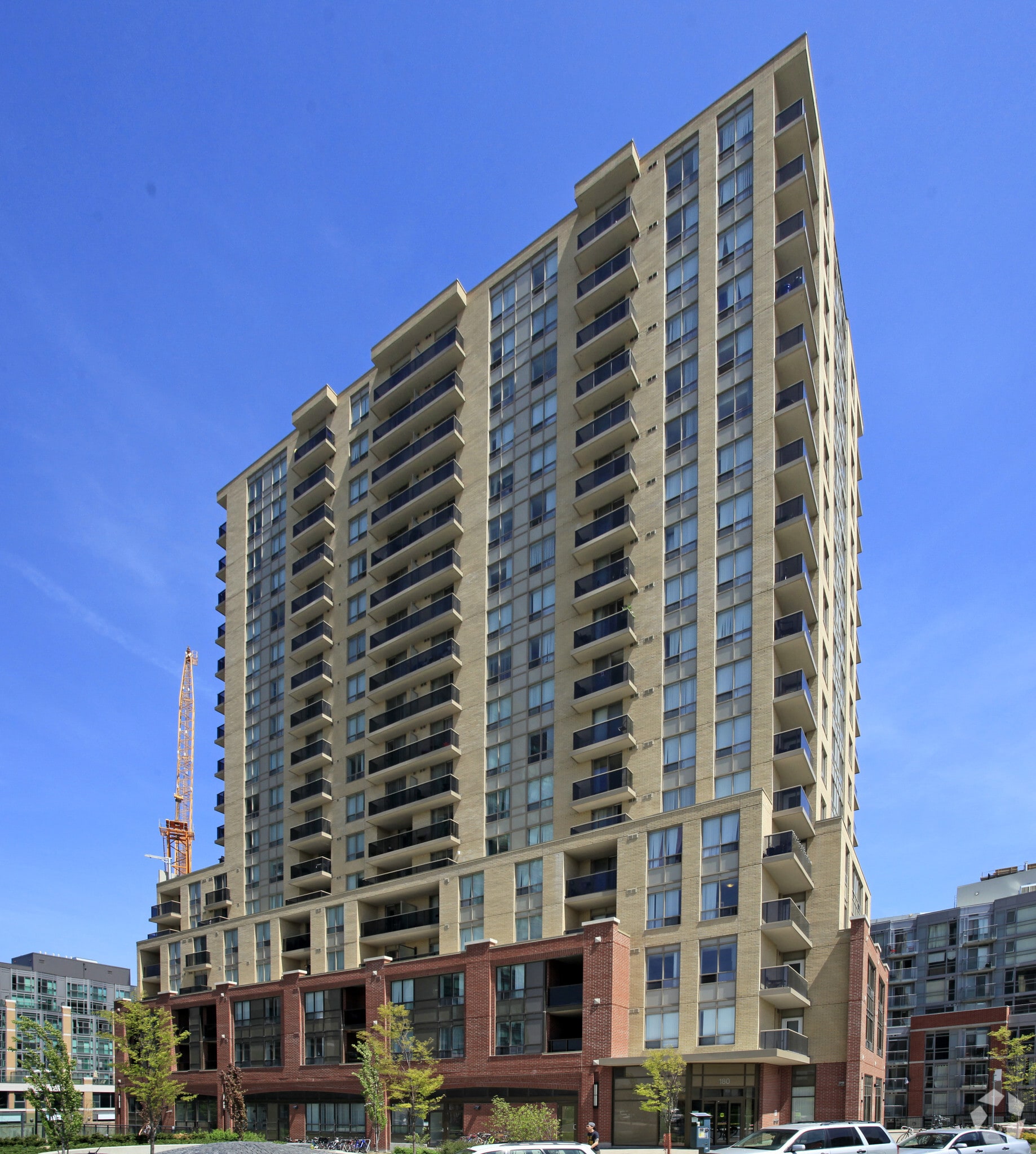 180 Sudbury St, Toronto, ON M6J 0A8 Apartments - 180 Sudbury St Toronto ...