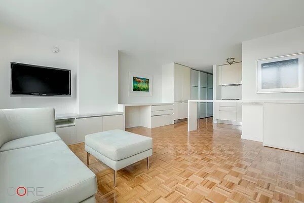 222 W 14th St Unit 11D, New York, NY 10011 - Condo for Rent in New York ...