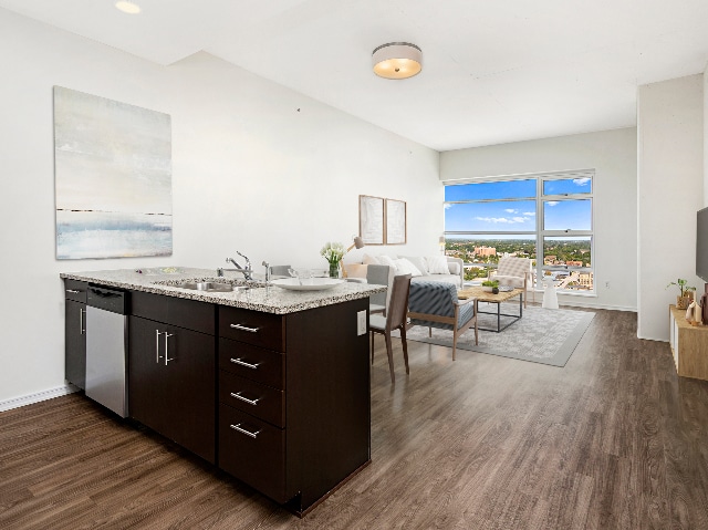 The Moderne Apartments - Milwaukee, WI | Apartments.com