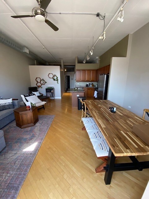 1301 W Madison St Unit 00215TT, Chicago, IL 60607 - Condo for Rent in ...