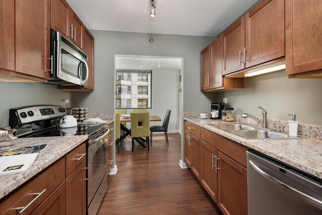 350 E Ohio St Unit 34G, Chicago, IL 60611 - Condo for Rent in Chicago ...