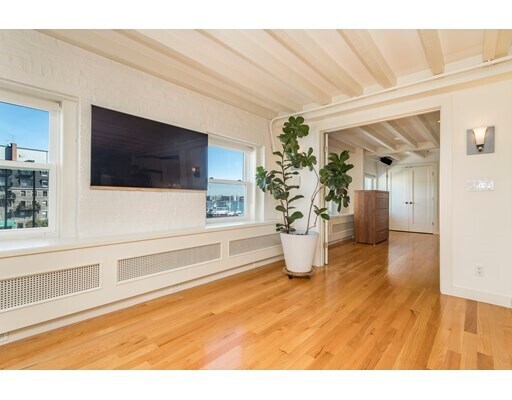 33 Commercial Wharf Unit 44, Boston, MA 02110 - Condo for Rent in ...
