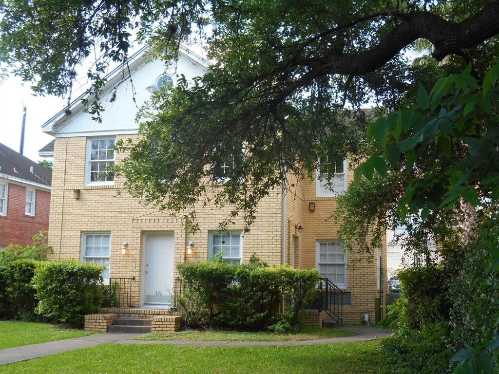 424 Lovett Blvd Unit Upper, Houston, TX 77006 - Room for Rent in ...