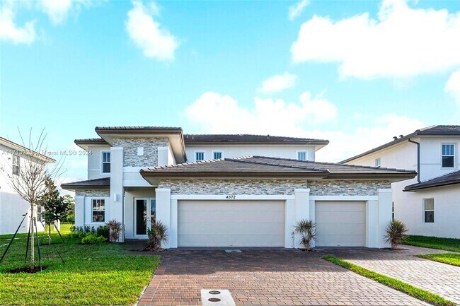 Stonebrook Estates Apartments for Rent with a Garage - Davie, FL ...