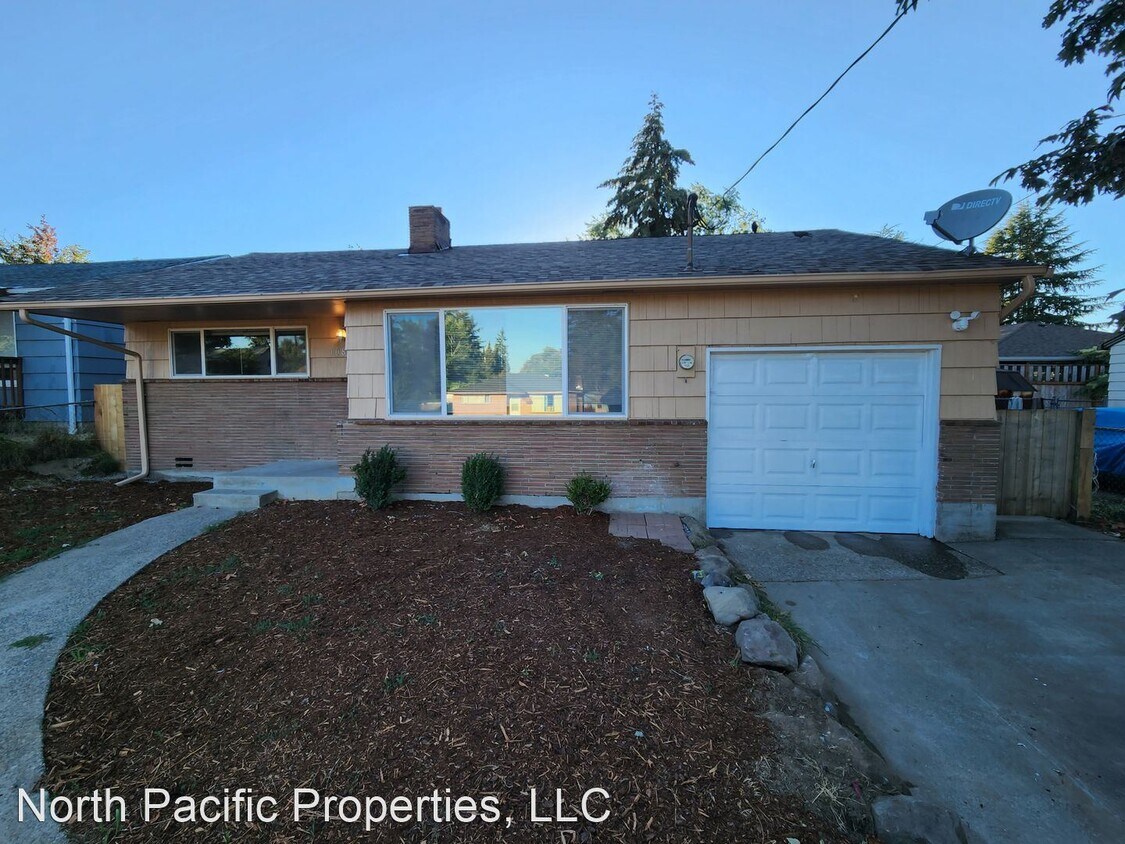 10811 55th Ave S, Seattle, WA 98178 - House Rental in Seattle, WA ...
