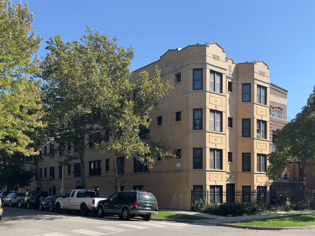 2921 W McLean Ave Unit 3, Chicago, IL 60647 - Condo for Rent in Chicago ...