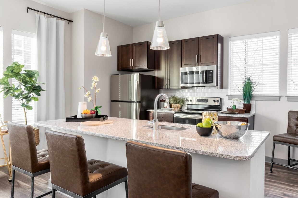 Alston at Station Yards - 1000 Mill Rd Ronkonkoma, NY 11779 ...