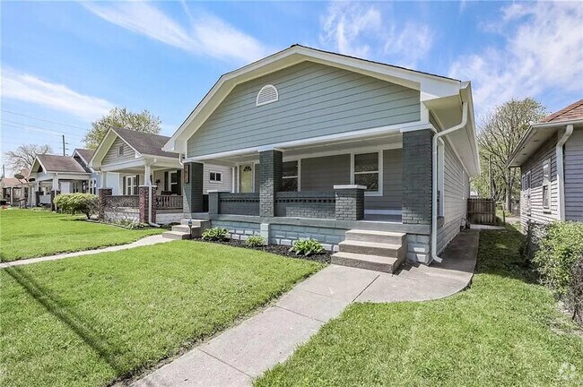 Fountain Square Alliance Apartments for Rent with a Walk-In Closet ...