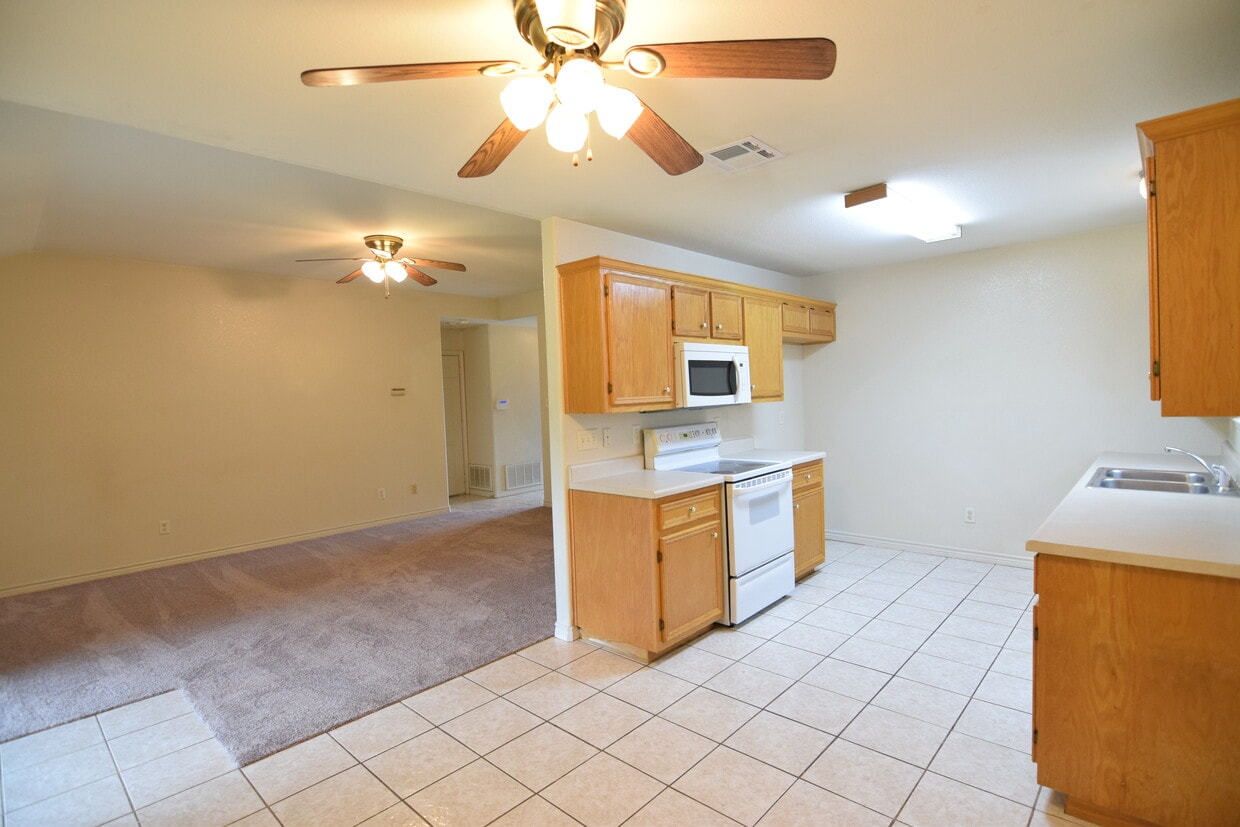 1505 Oleta St, Belton, TX 76513 - House Rental in Belton, TX ...