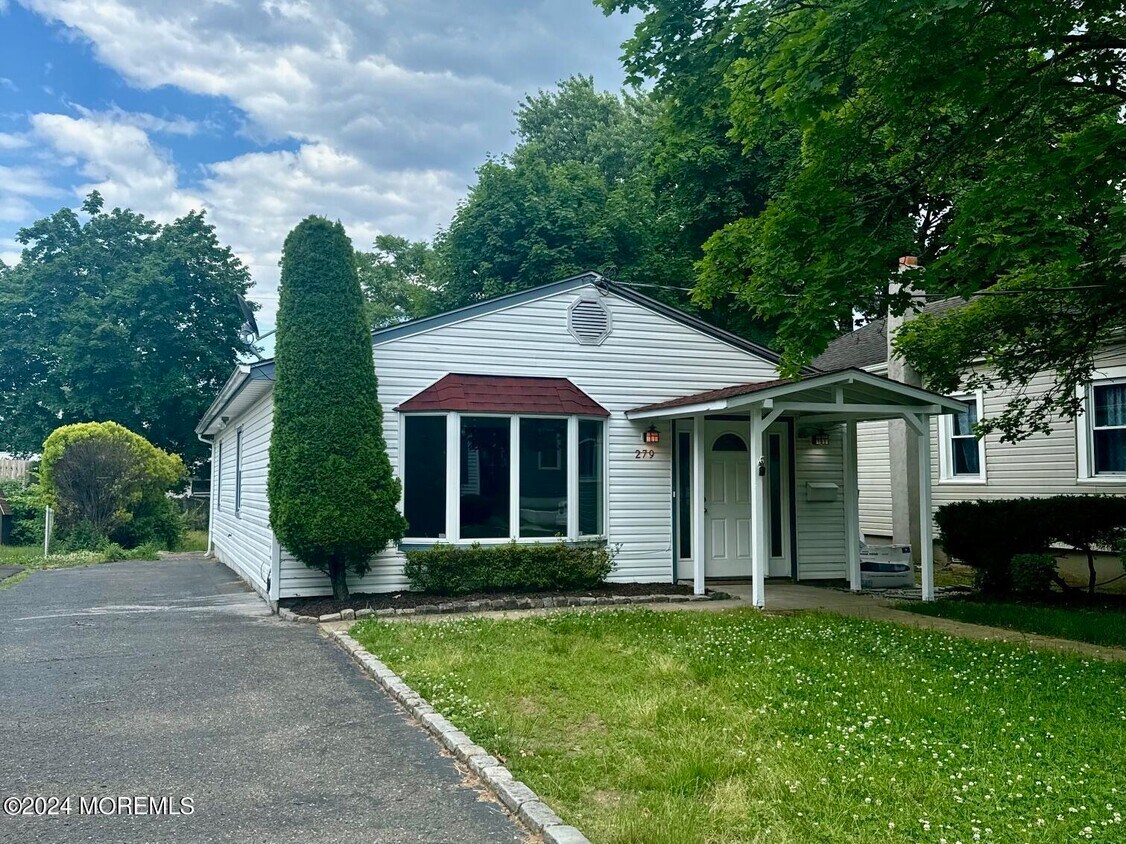 279 S Bridge Ave, Red Bank, NJ 07701 - House Rental in Red Bank, NJ ...