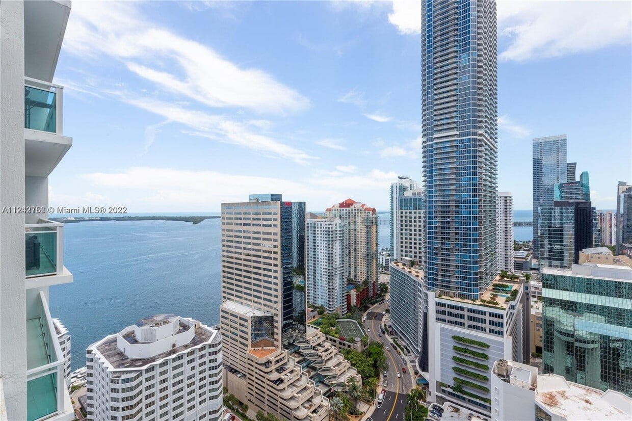 950 Brickell Bay Dr Unit 3503, Miami, FL 33131 - Condo for Rent in Miami, FL | Apartments.com