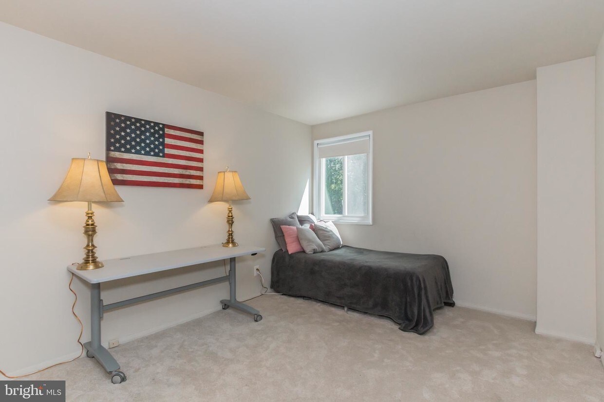 7515 Spring Lake Dr Unit B-2, Bethesda, MD 20817 - Condo for Rent in ...