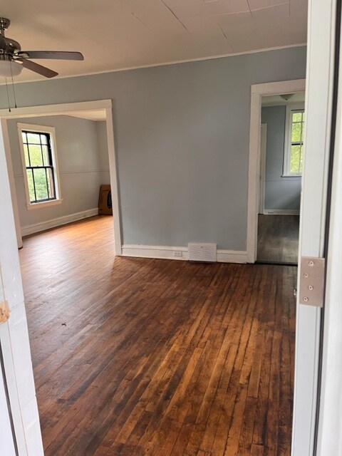 326 Shenango Blvd Farrell Pa 16121